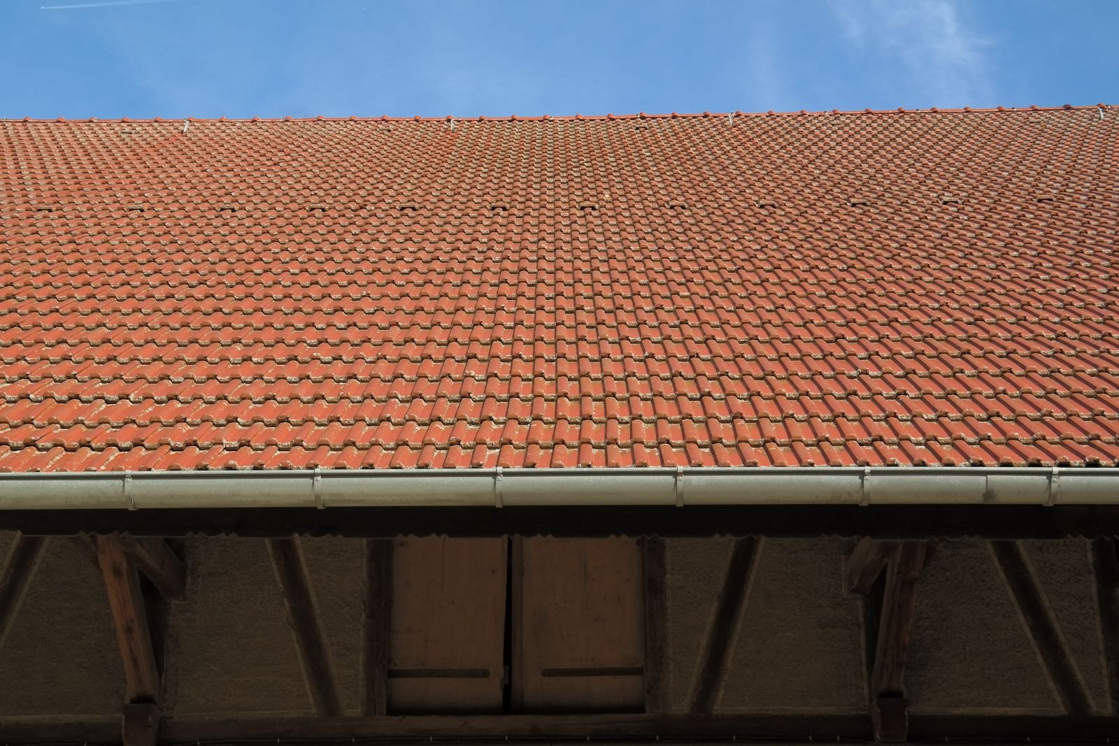 5″ & 6″ Seamless Gutters Installation – Warrior Gutters LLC